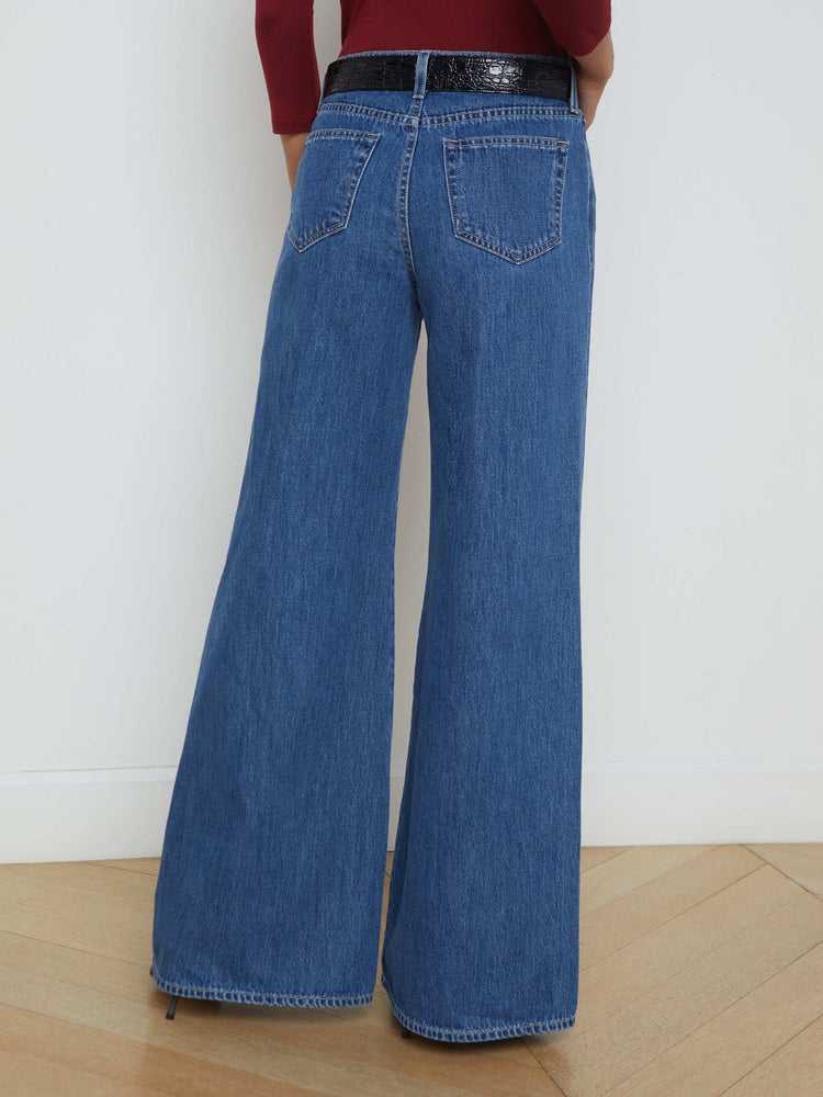 L'AGENCE - Beau High-Rise T-Seam Wide-Leg Jean in Glendora