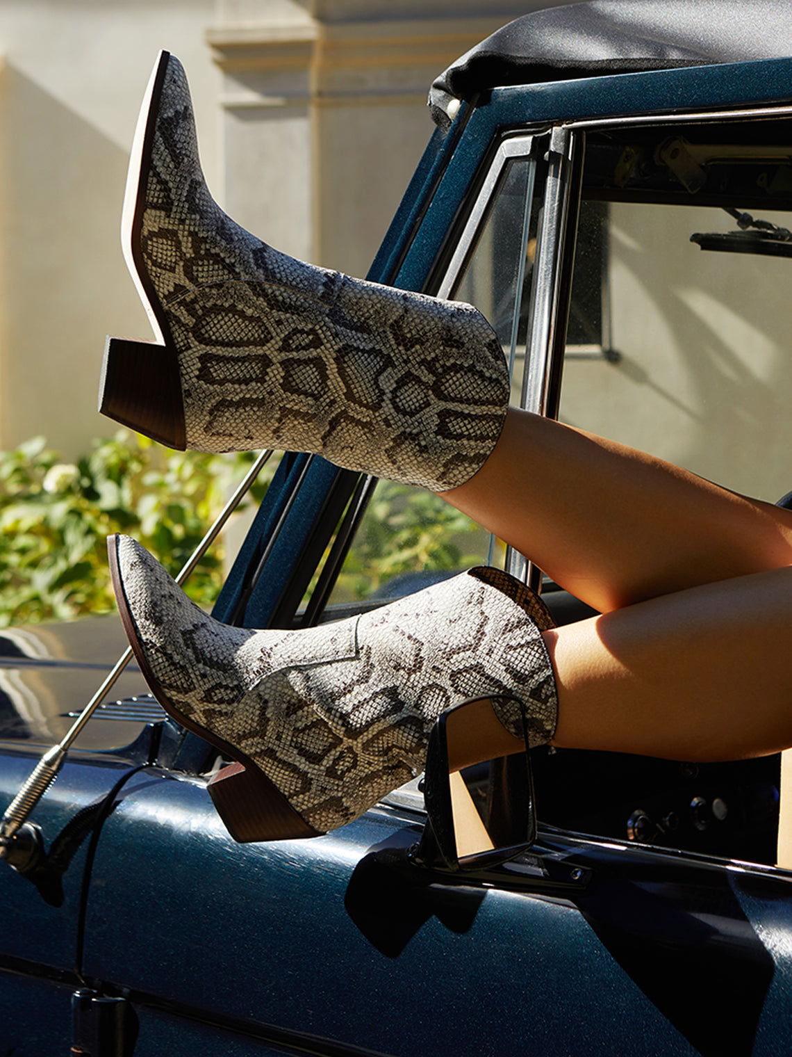 Designer Heels for Women | L’AGENCE – L'AGENCE